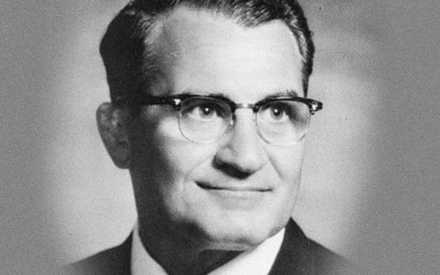 Dr. John Bonica, um dos pioneiros na Medicina da Dor